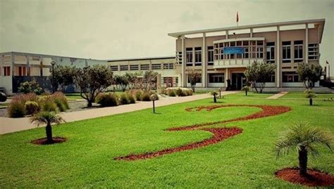 950 étudiants Exclus De La Fac Daïn Sebaâ La Doyenne Sexplique