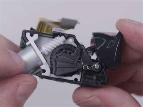 Ps5 Dualsense Controller Teardown Reveals Tech Behind The Adaptive Triggers Haptics And More