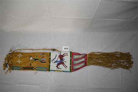 Lot Pictorial Beaded Pipe Bag