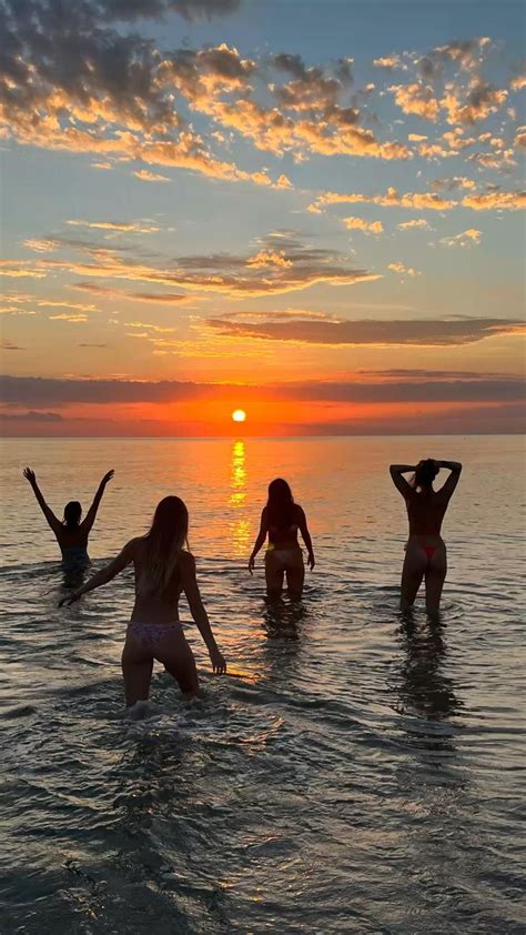 Sunset Photos Beach Pictures Beach Pictures Friends Beach Friends