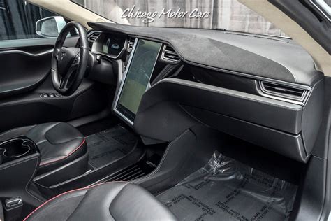 Tesla Model S P85 Interior