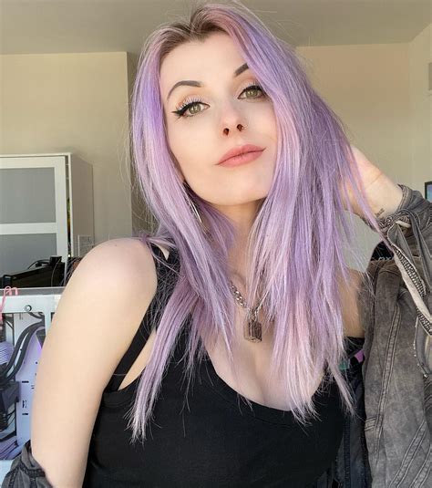 Pretty R Rolyat