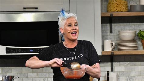 Food Network Star Anne Burrell Died By Suicide At 55 Medical Examiner