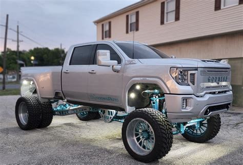 Custom Lifted Gmc Sierra