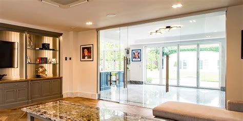 Benefits Of Installing A Glass Wall Or Glass Partition