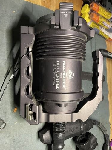 Surefire Weaponlight Hellfighter High Output White Ir Ebay