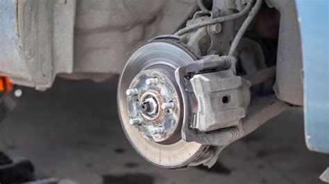 How to Fix Scraping Noises from Your Brakes? - Opple House