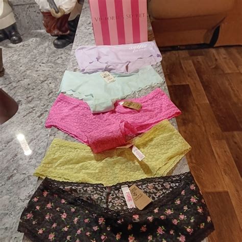 Victorias Secret Intimates And Sleepwear Sold Brand New Victorias