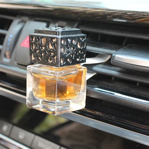 Hanging Glass Car Diffuser Bottle Luxury Aroma Freshener