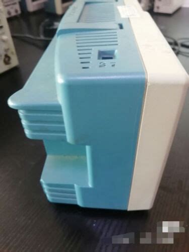 Tektronix Tds 1012b 100mhz 1gsa S Oscilloscope Without Probe Accessories Used Ebay