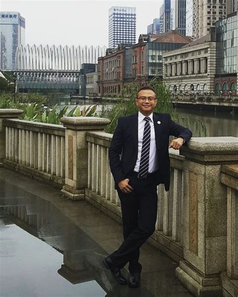 9 Photos And Latest News Of Edwin Manangsang Trio Libels A 90s Singer Who Is Now An Official