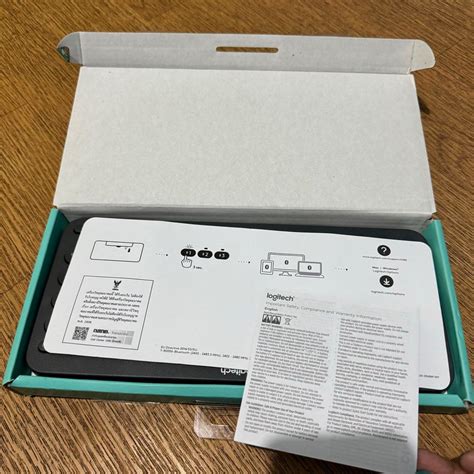 Logitech Bluetooth Keyboard Computers And Tech Parts And Accessories Computer Keyboard On Carousell