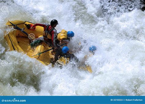 Class V Whitewater Stock Image Image Of Plunge Falling 3218333