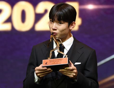 양민혁 Son의 후계자 英 매체 K리그 영플레이어상 양민혁 토트넘 측면 옵션 Son의 장기적 대체자