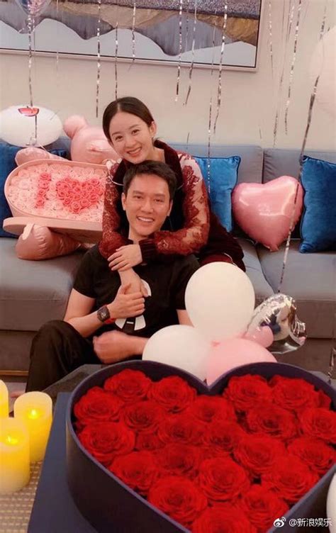 It's true, Chinese stars Zhao Liying, Feng Shaofeng are married ...