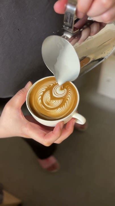 윙튤립 배우고 싶다면 어디 프리푸어 라떼작업실 씬나게 흔들어요 Youtube