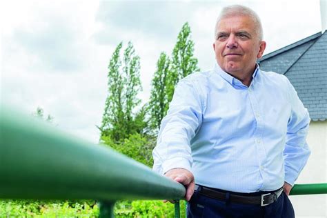 Patrick Mahéo Les Miracles Accomplis Par Mère Yvonne Aimée Nont Pas Dexplication Fréjus