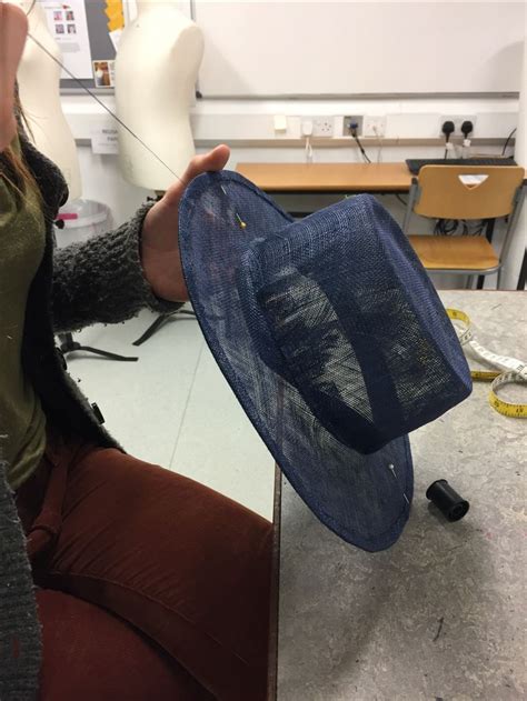 Pin By Brandi Pratt On Millinary Fascinator Hats Diy Millinery Fascinator Hats