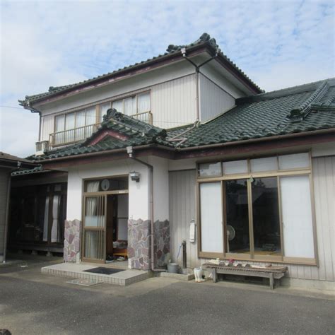 母屋＆離れ 70坪以上ある瓦葺き屋根の住まいを外部まるごとリフォーム工事 株式会社垣﨑住設
