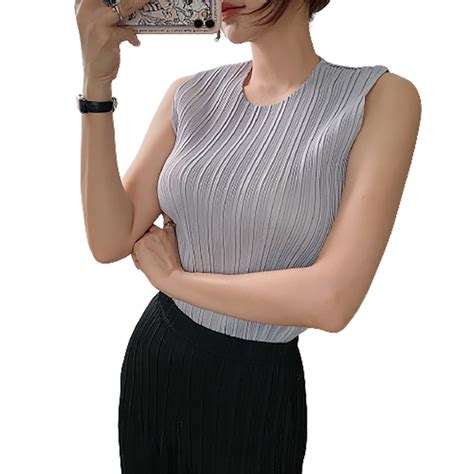 일자 나시 티셔츠 여름 간절기 플리츠 주름 Trct