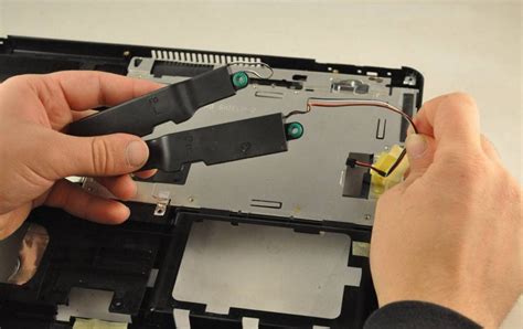 Nguyên nhân loa laptop nhỏ và cách sửa chữa