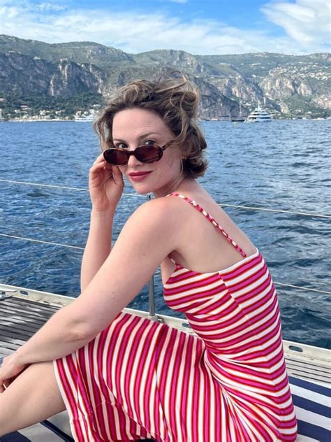 12 Fashion Tips For The Ultimate French Girl Parisian Style My Chic