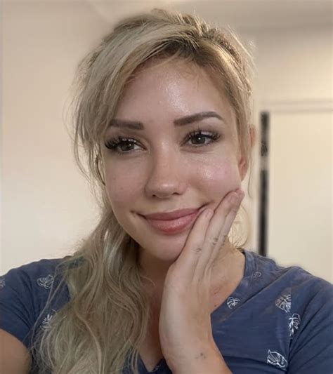 Picture Of Alanah Pearce