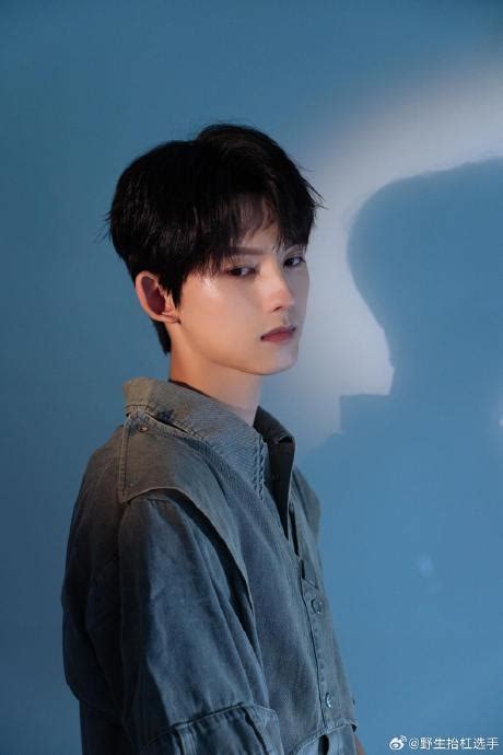 李恩再锤渣男，热播剧《度华年》中太子饰演者刘旭威是李恩的前男友