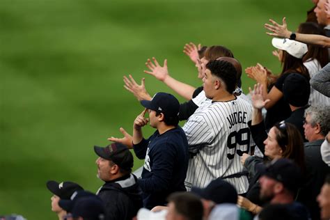 Report More Than One Yankees Player Told Agent Ny Fans Were Unusually Brutal News Scores