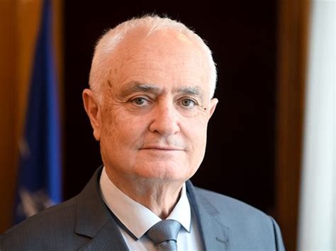 Кой е предложеният от ГЕРБ за министър на отбраната Атанас Запрянов