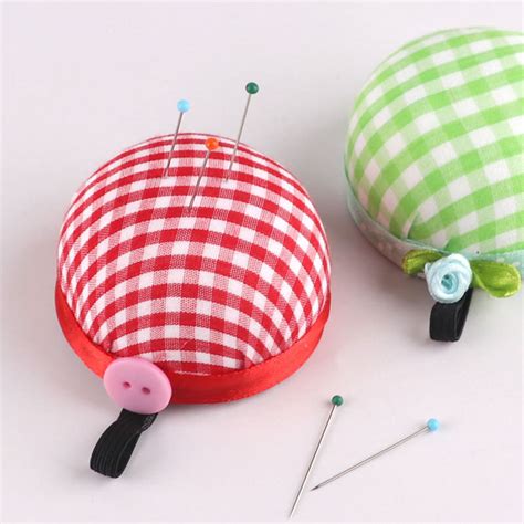 Badu Bg 1 бр Възглавница с иглена игла във формата на топка с еластичен колан за китката