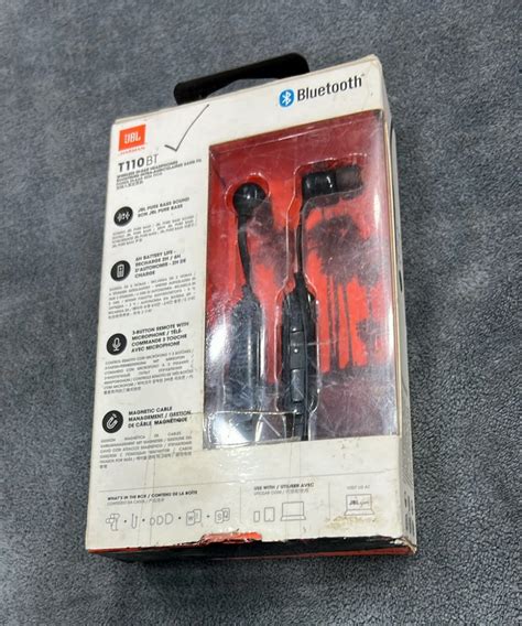 JBL Bluetooth Neckband Hours At In New Delhi ID