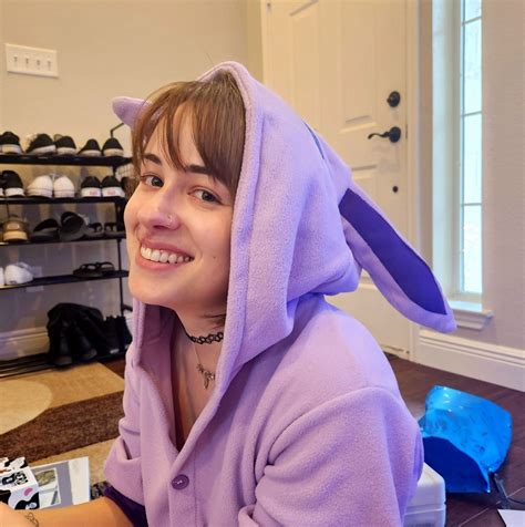 Beauty And The Brow Microblading Brow Correction Time This Beauty Came Up Me To Fix Her Old