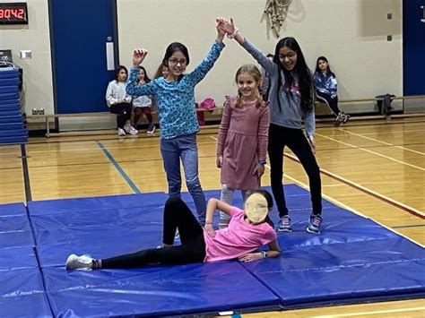Recess Dance Performances Sandy Hill Elementary
