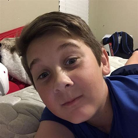 Brandon Graves On Instagram “16 Selfies On My Insta” Selfie Insta Grave