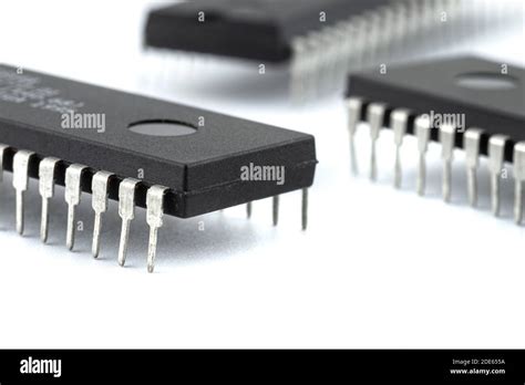 Microchip Simple Hi Res Stock Photography And Images Alamy
