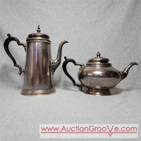 Oneida Coffee And Tea Pot Plus Sugar And Creamer K