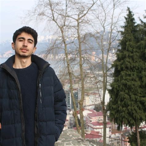 Hasan Mert Recep Tayyip Erdoğan üniversitesi İzmir İzmir Türkiye