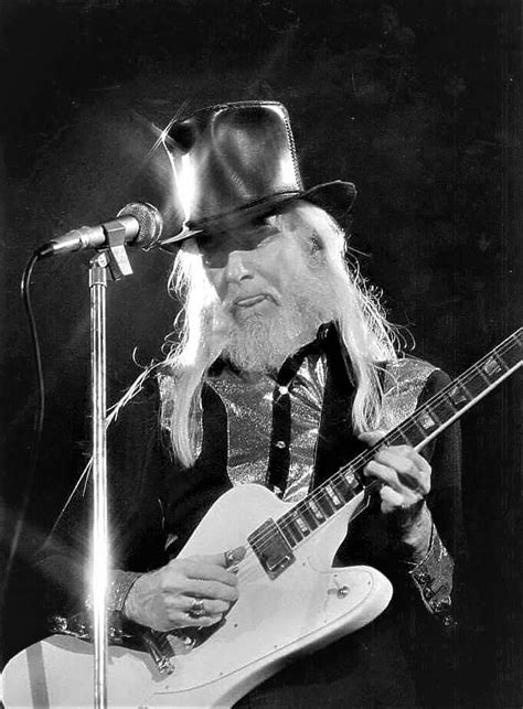 Pin By Spazzoboxer On Black And White Iconography Blues Artists