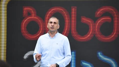 ალეკო ელისაშვილი არ მგონია ოპოზიციიდან ვინმე ისეთი ჩერჩეტი იყოს რომ გაქანდეს პარლამენტში