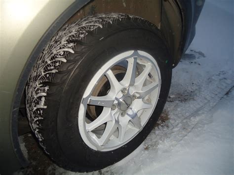 новая резина — Renault Logan (1G), 1,4 л, 2012 года | аксессуары | DRIVE2