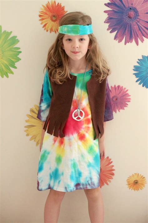 18 Diy Hippie Costume Ideas Hippie Halloween Costumes You Can Diy