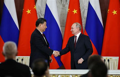 Песков заявил что Путин и Си Цзиньпин не обсуждали мирный план Зеленского