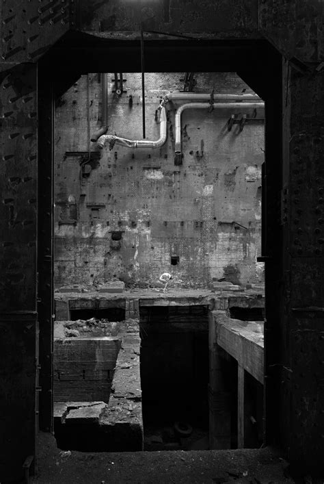 Contrasts • Radek Von Hirschberg