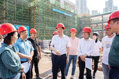 衡阳市人民政府门户网站 秦振衡现场调度阳光小学工程建设时要求，切实打造一流示范小学