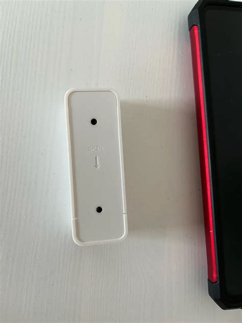 Smart Temperature Monitor Temperature And Humidity Sensor Mobile App The Connected Shop