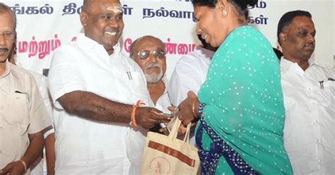 `சத்தமில்லாமல் சரித்திர சாதனை படைத்துவருகிறார் முதல்வர் எடப்பாடி