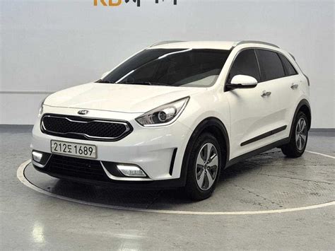 기아 니로 16 하이브리드 프레스티지 5인승 중고차 헬로마켓