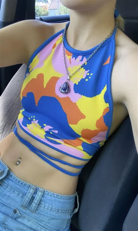Colorful Crop Nudes By Tesskip
