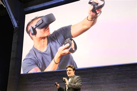 Oculus Previews Oculus Touch Handheld Motion Tracking Haptic